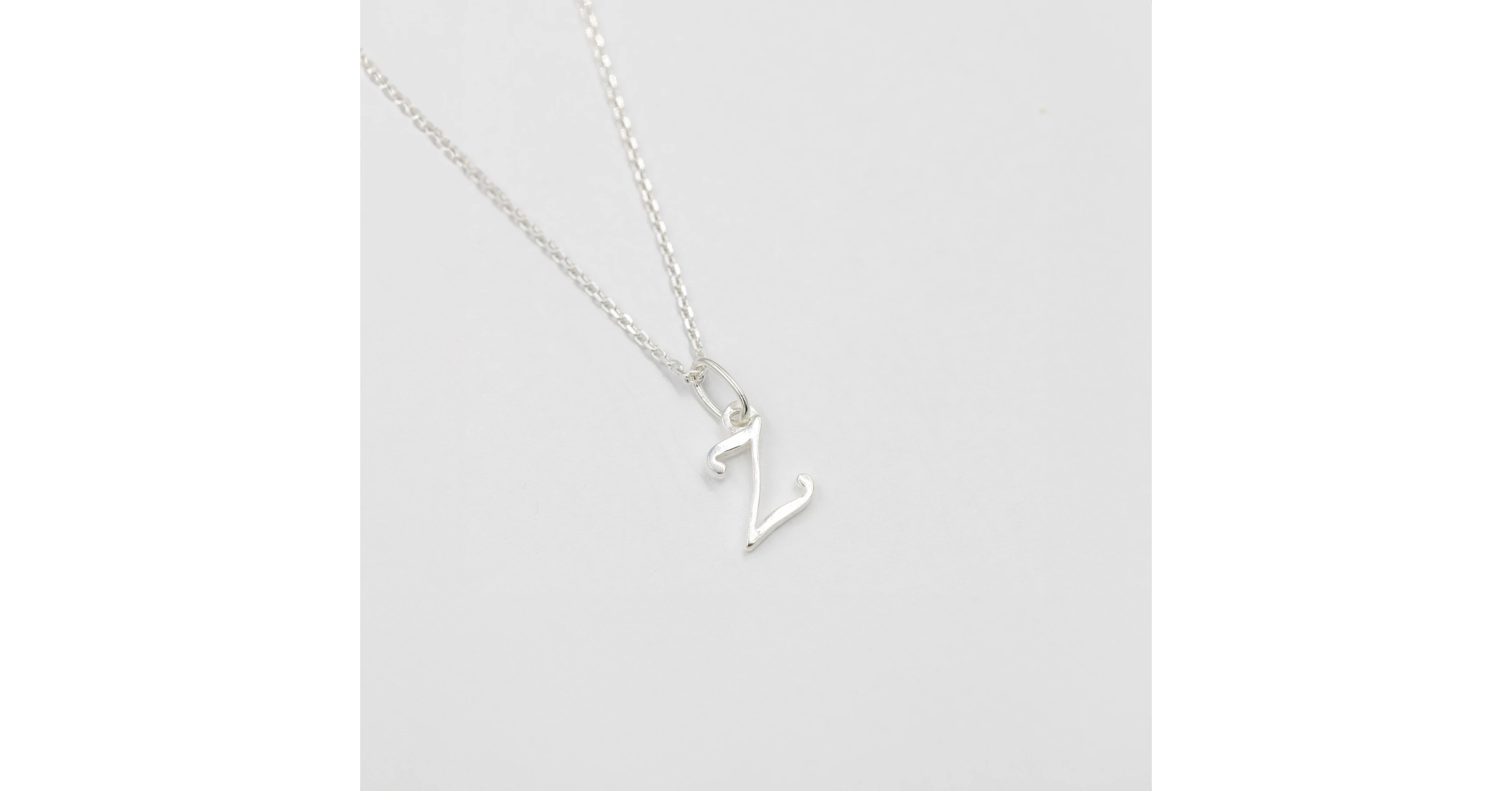 Ezüst Z betű medál nyakláncon- narya - Ékszer webáruház
